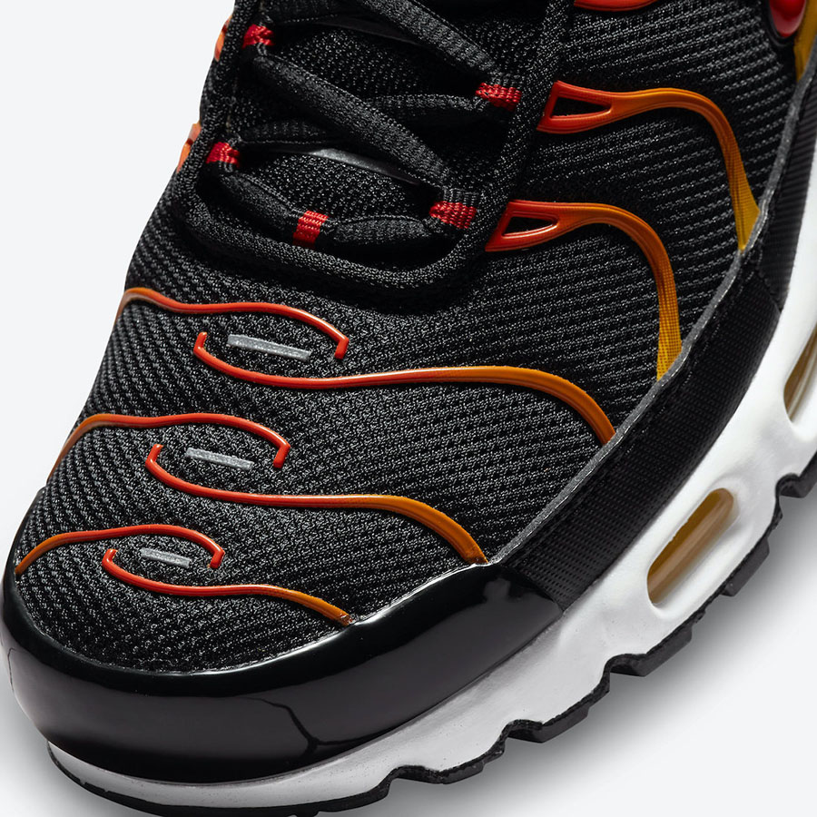 The “Sunset” Motif Returns on the Upcoming Nike Air Max Plus – SoleSavy